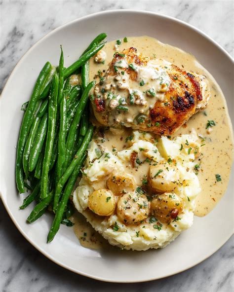 Creamy Garlic Chicken Delicious Easy Dinner For Any Night