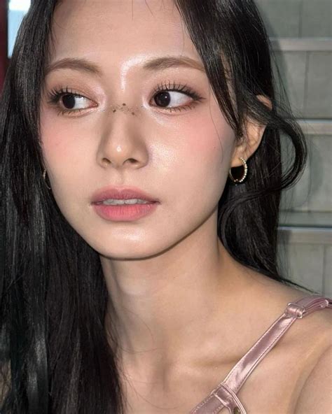 익스트림무비 오늘 갤러리 르세라핌 카즈하 엘르 트와이스 나연 타미진스 24ss 게임즈 컬렉션 화보 트와이스 쯔위 성소 화보