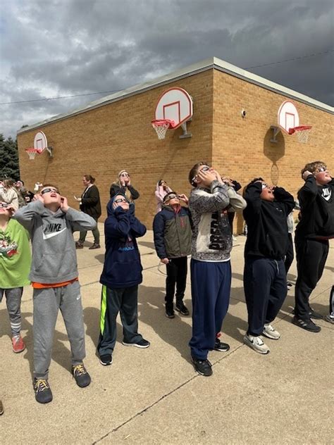 Live Feed Laurel Concord Coleridge School