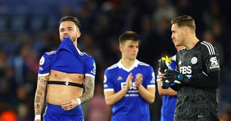 ‘우승 동화 7년 만의 새드 엔딩 위기레스터 강등 공포 현실화