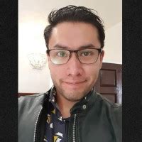 Profesor Abraham Velazquez Maestro En Centro Universitario Para El