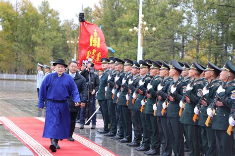 МОНГОЛ УЛСЫН ЕРӨНХИЙ САЙД Л ОЮУН ЭРДЭНЭ МАНАЙ АЙМАГТ АЖИЛЛАЖ БАЙНА