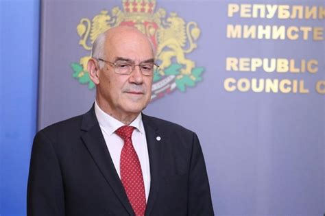 Шефът на КЕВР Очаквам Булгаргаз да предложи цена на газа под 200 лева