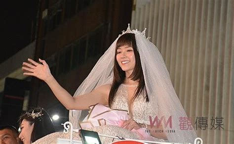 剛毅選前之夜 田慎節突顯出女性柔弱嫵媚 蕃新聞