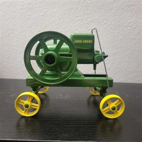 Best Rare John Deere Model E Wrong Way Flywheel Hit Miss1990 Ertl Mistake Engine For Sale In