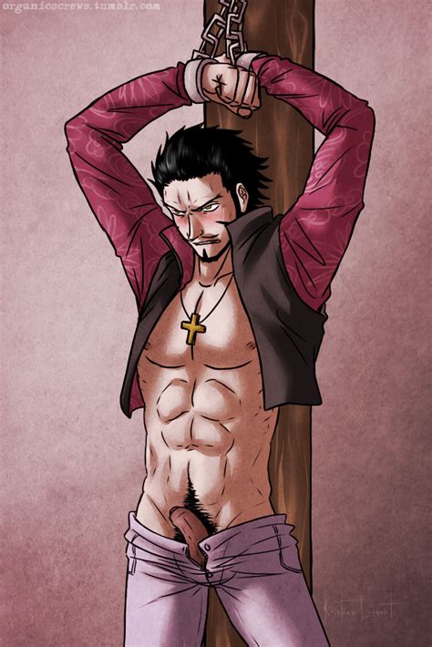 Post Dracule Mihawk One Piece
