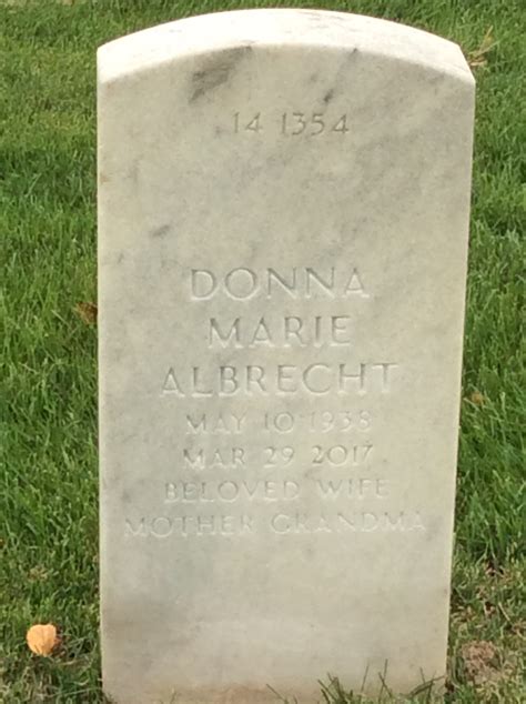 Donna Marie De Foe Albrecht 1938 2017 Find A Grave Memorial
