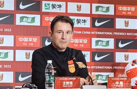 马德兴：扬科维奇有两大失败，国足踢太多养生球，需大换血
