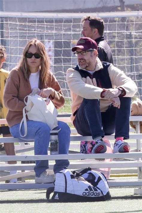 Olivia Wilde And Jason Sudeikis At Their Sons Soccer Gamey In Los