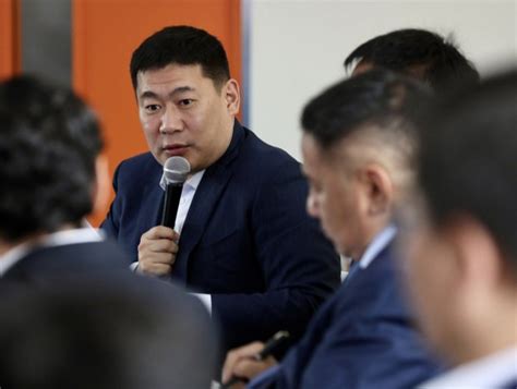 Л Оюун Эрдэнэ Цэцэрлэг сургууль тоглоомын талбай ногоон байгууламжгүй төлөвлөлтгүй орон