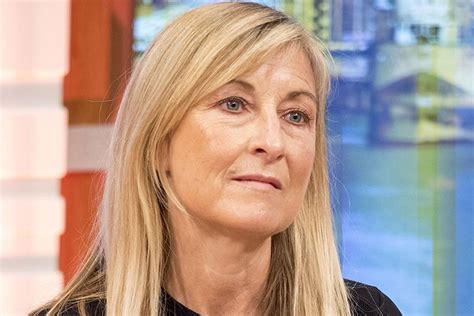 Fiona Phillips Husband Says Shes Not There After Devastating