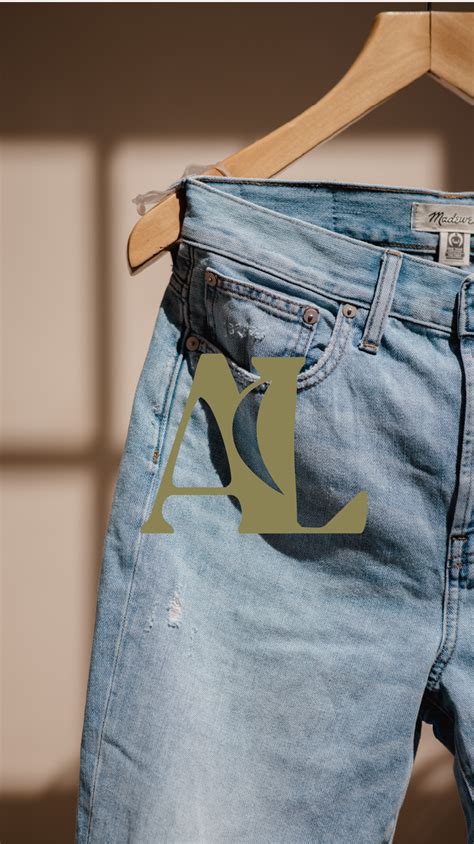 Aster Luna Second Hand Clothing Boutique — Hey Sunny Studio