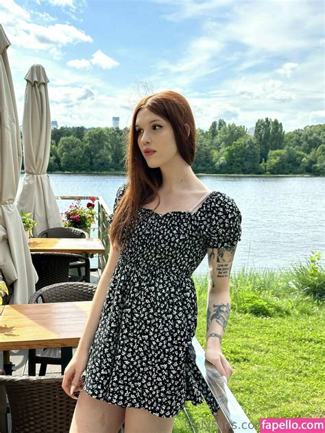 Emmii T Emmii Ts Nude Leaked Onlyfans Photo Fapello