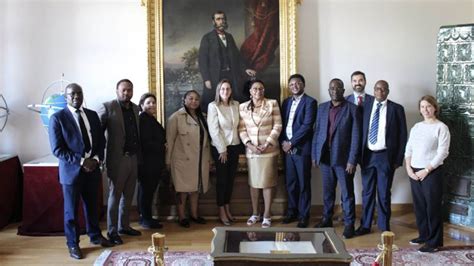 Посета делегације Републике Намибије Универзитет у Београду 19 септембра угостио је делегацију