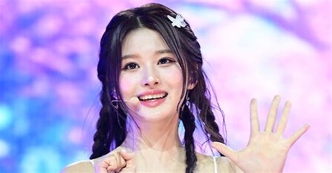 엔믹스 설윤 상큼 미모 무대[포토엔hd]