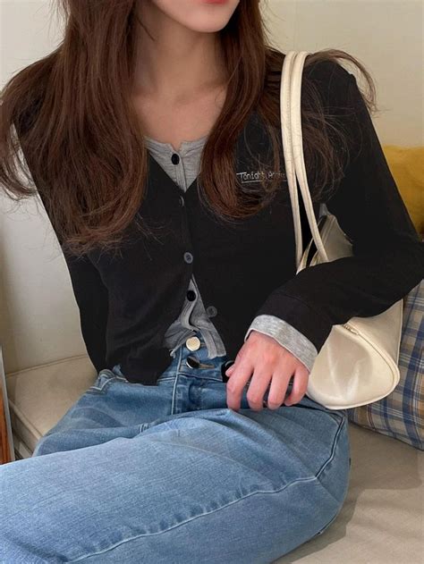 Dazy Letter Graphic Button Up Crop Top Shein Usa Casual Style