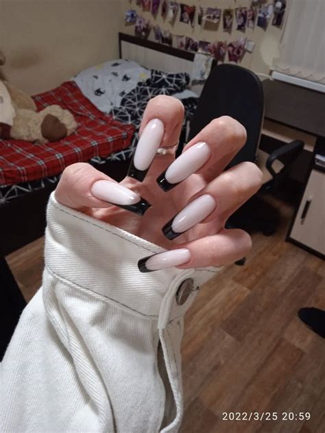 Ногти дизайн маникюра длинные ногти длинный маникюр идеи для маникюра черный френч маникюр