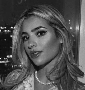 Debra Lea Viral Tweet Explained Criticism And Online Reaction
