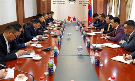 Гашуунсухайт Ганцмод боомтын хил холболтын төмөр замын бүтээн байгуулалтын ажлыг эрчимжүүлнэ