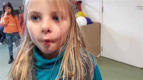 Sasbaal In Actie 1b Maakt Kennis Met Pipi Langkous
