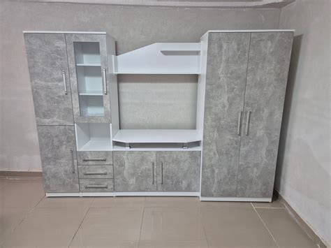 Радио СтрумицаНет Светото јајце Христово што денеска куќата ви ја краси нека ви донесе многу