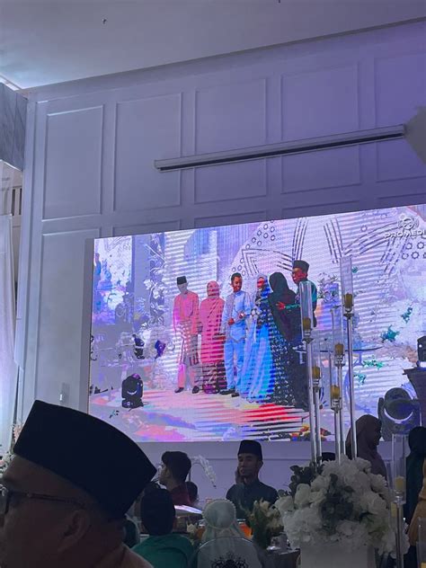 Tangisan Ustazah Siti Nor Bahyah Di Majlis Perkahwinan Putera Bongsunya