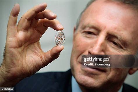 Graff Diamonds Photos And Premium High Res Pictures Getty Images