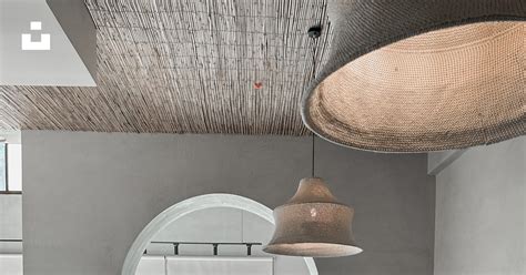 A Room With A Circular Table And Chairs Photo Free Riyadh Image On