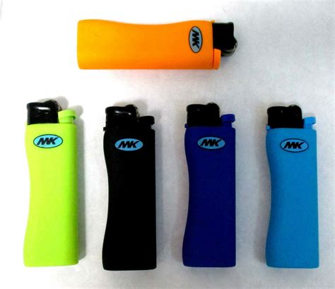 Refillable Cigarette