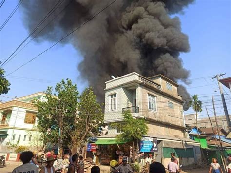 လပွတ္တာတွင် မီးလောင်မှုဖြစ်ပွား၍ နေအိမ် ၂၆ လုံး ပျက်စီးဆုံးရှုံး Bur Mizzima Com