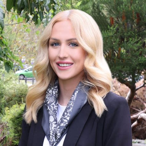 Holly Ruby Adminstration Assistant Team Thomas Ray White Ferntree