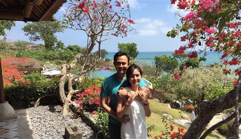 10 Potret Transformasi Gaya Kadek Devie Yang Dulu Ratu Ftv Kini Ibu