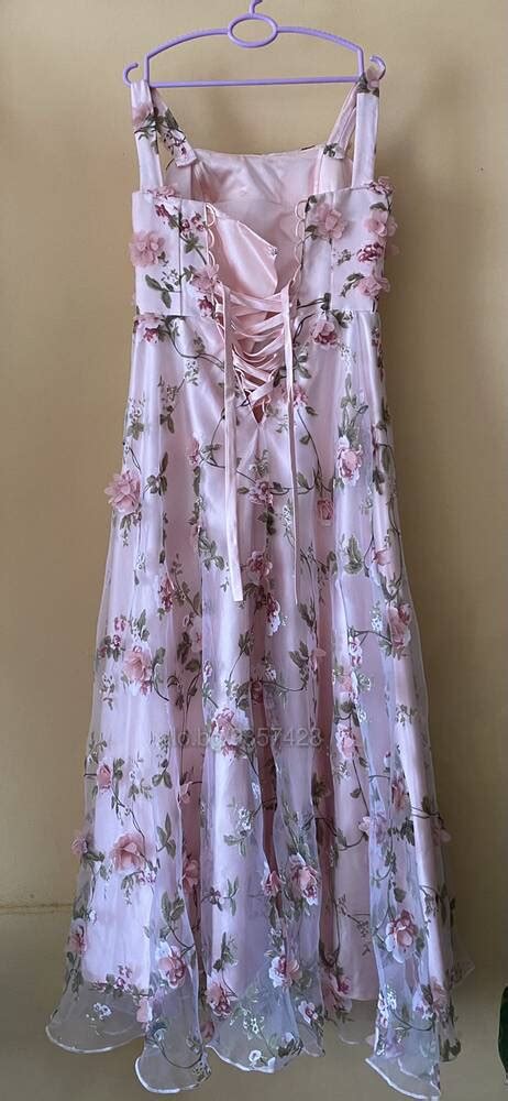 Бална рокля размер М 3d Флорални мотиви M Рокля Дамско розов Облекло Варна Бална рокля