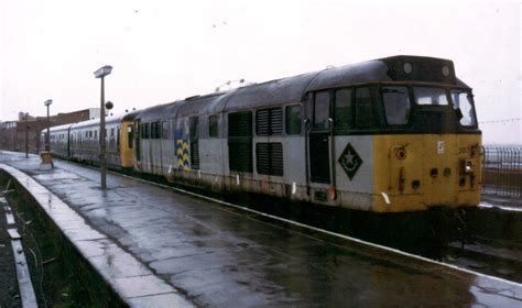 Class 31 Diesel Photo Gallery 31207 Photo Area