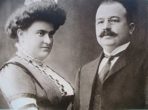 Кметът Галина Стоянова Казанлък пази традициите с много любов радваме се че Европа чу гласа