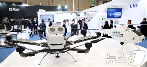 Dsk 2025 드론쇼코리아 개막 뉴스1