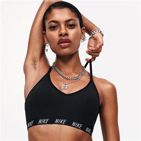 Underarm Hair Is Back Heres Why British Vogue