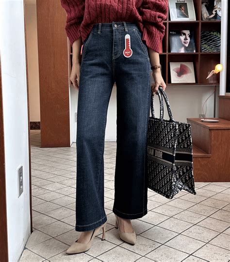 브이루아 넬드안 기모 와이드 데님팬츠 S Xl 기모청바지 겨울데님 겨울청바지 선기모 일자핏 여유핏 워싱 진청