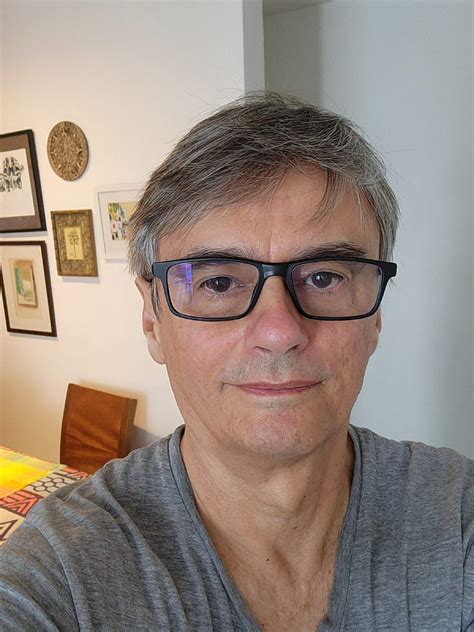 A Poesia De Luiz Gustavo De Sá Poetas Vivos
