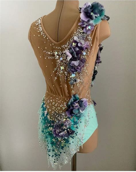 Пин от пользователя Tatjana на доске Купальники для художественной гимнастики в 2024 г Одежда