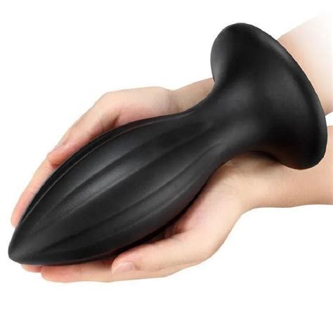 Oversized Soft Silicone Anal Plug Q505108 Buttoy