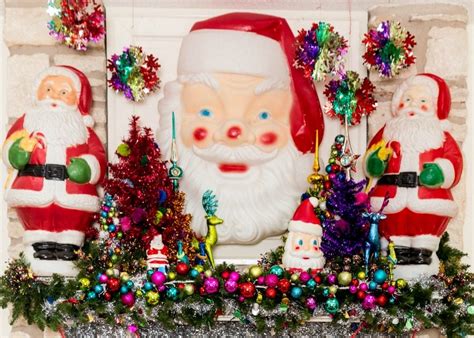 10 Ways To Use Vintage Christmas Blow Molds Into Your Holiday Decor
