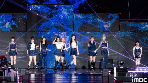 [포토] 케플러 화려한 오프닝 무대