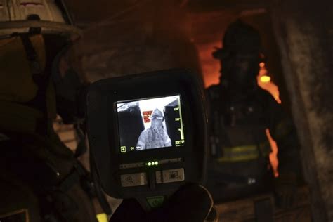 Evolution® 6000 Thermal Imaging Camera Features 58 Off