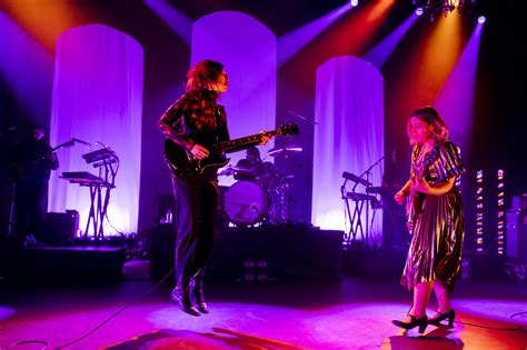 Rock Band Sleater Kinney At Chicagos Riviera Theatre