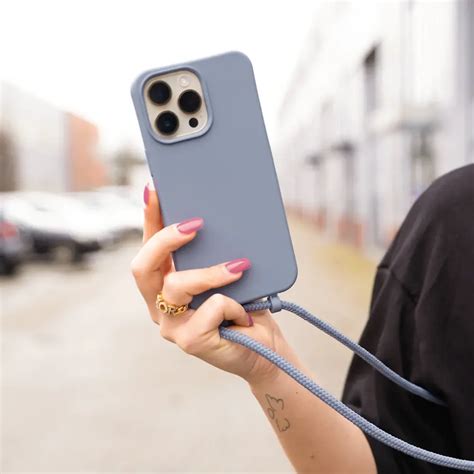 Xoxo Wildhearts Iphone 15 Pro Silicone Hoesje Met Koord Grijsblauw