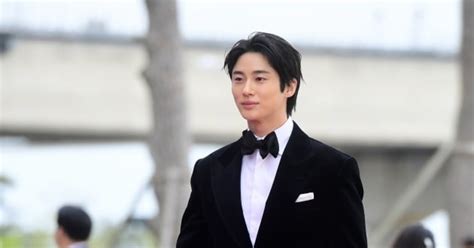 [포토] 변우석 등장만으로 시선강탈 백상예술대상