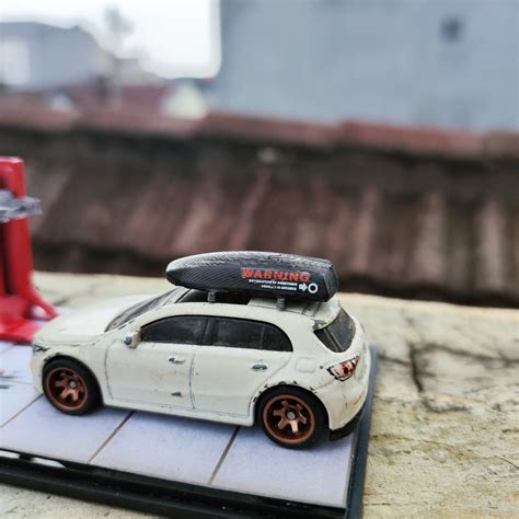 Jual Thule Roof Rack Roof Box Diecast Roof Rack Miniatur Box Atas Mobil Thule Miniatur