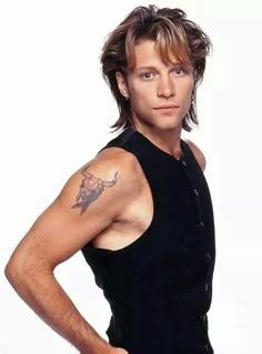 Pin De Bon Jovi Jon Bon Jovi Em Pins By You
