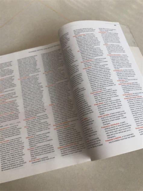 Discovering Statistics Using Ibm Spss Statistics Andy Field Hobbies And Toys Books And Magazines